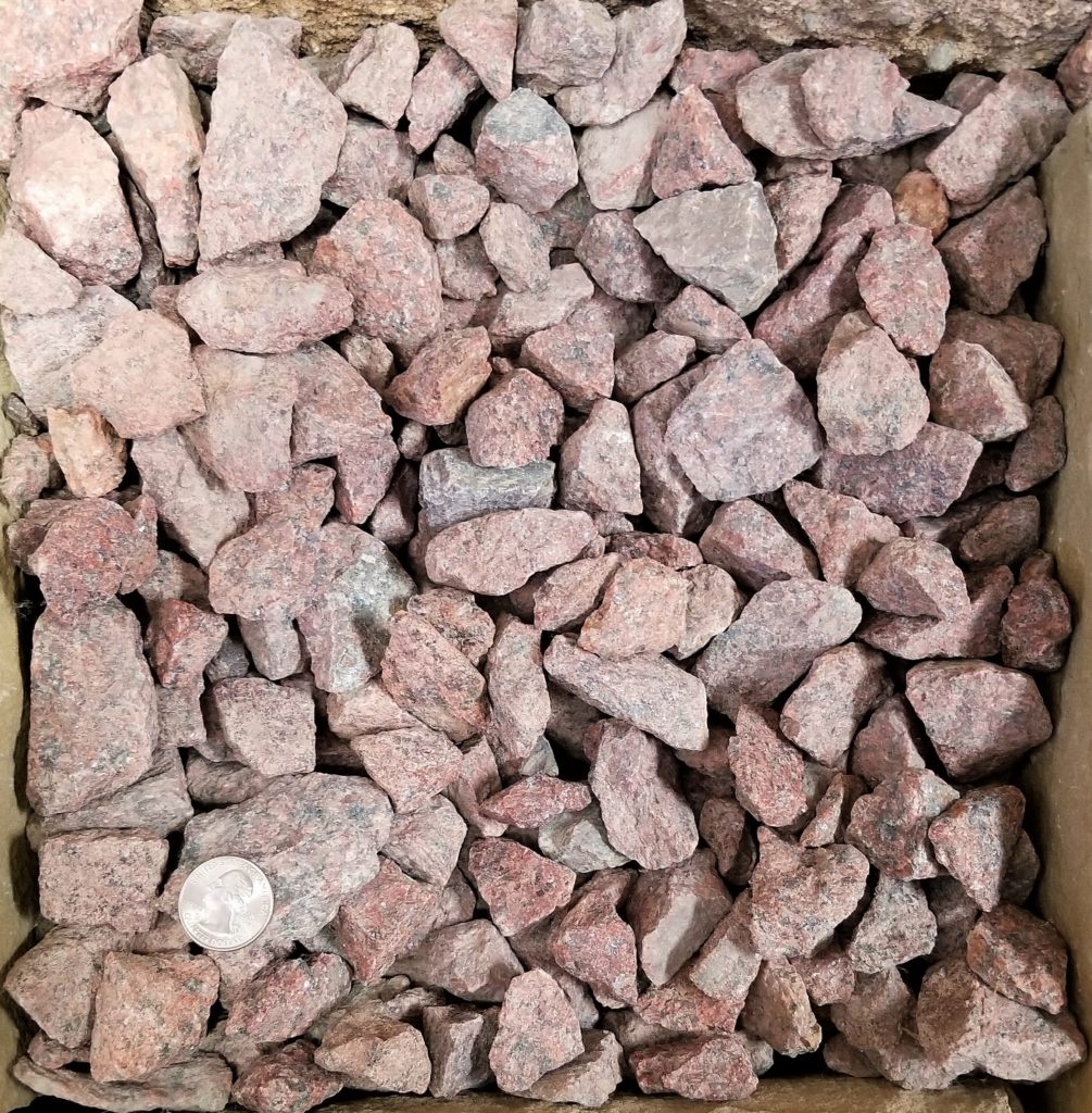 MULCH & DECORATIVE CHIP – Quint City Stone & Naturescape Center